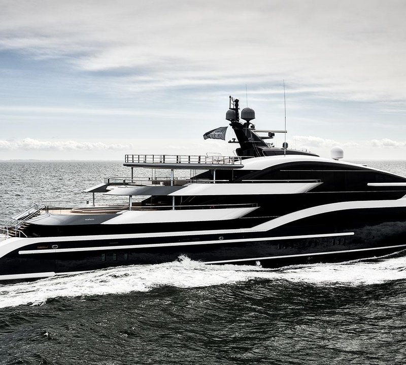 Yacht LUNA, Oceanco | CHARTERWORLD Luxury Superyacht Charters